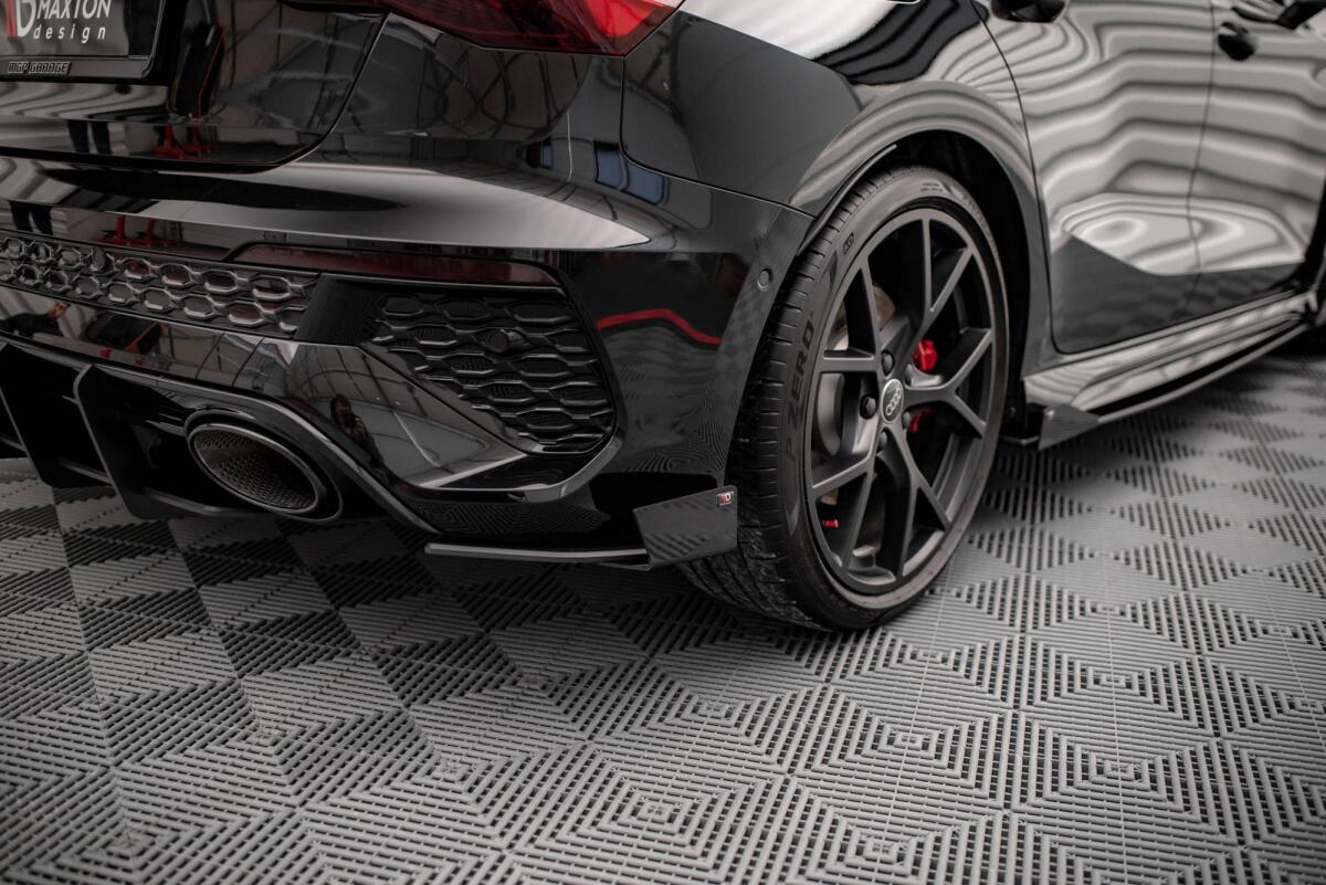 Maxton Design Street Pro Diffusor Flaps für Audi RS3 Sportback 8Y rot
