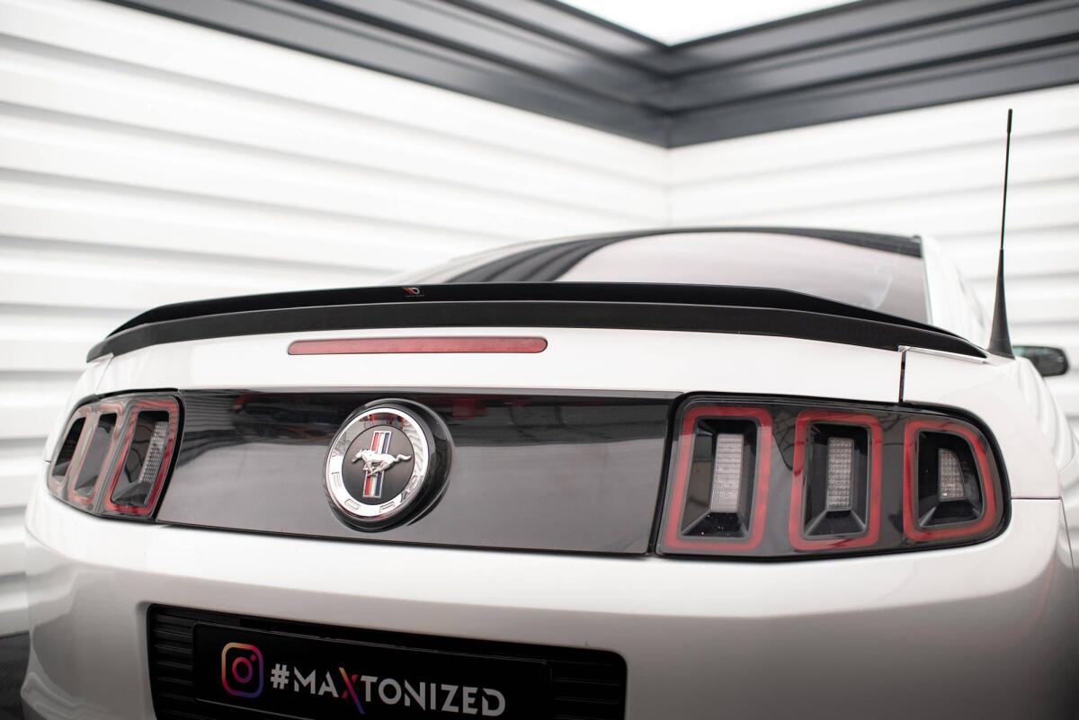 Maxton Design Heckspoiler Lippe für Ford Mustang Mk5 Facelift Hochglan