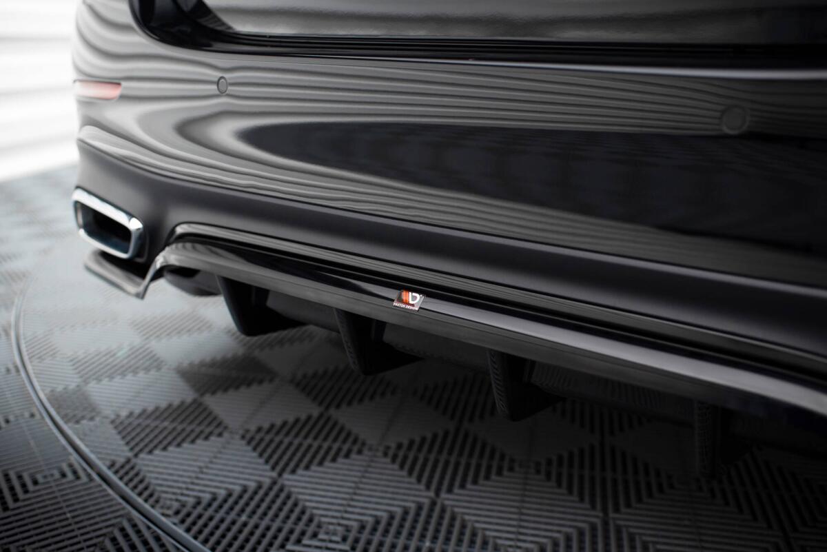 Maxton Design Mittlerer Heckdiffusor für Mercedes E-Klasse AMG-Line W2
